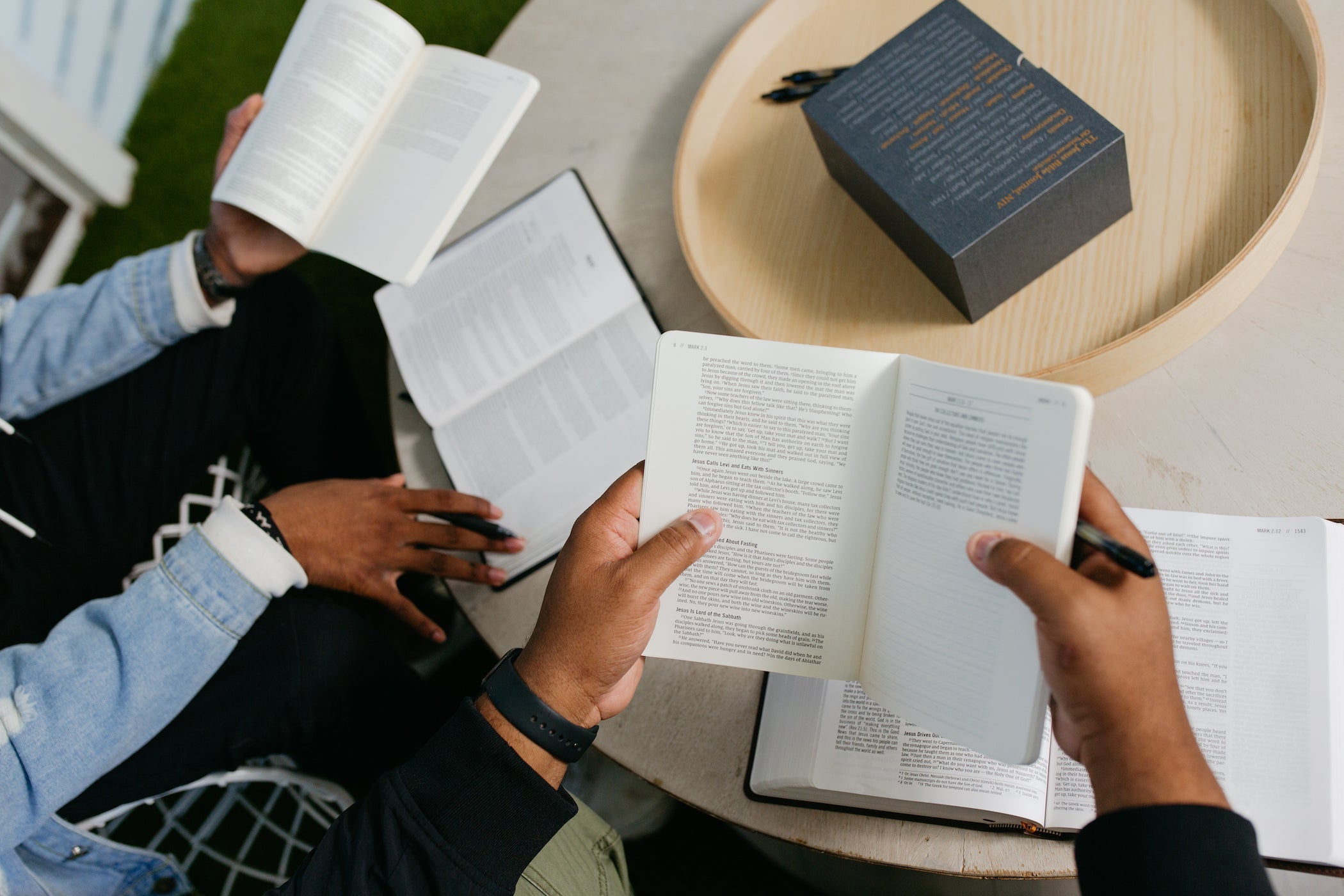 Small Group Studies – Passion Resources